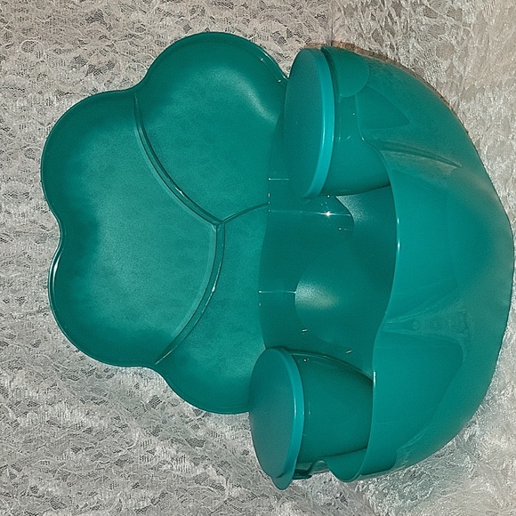 Tupperware | Kitchen | Tupperware Chip N Dip Bowl Set | Poshmark